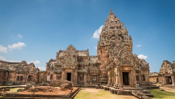 Phanom Rung Historical Park: A Glimpse into Thailand's Khmer Heritage