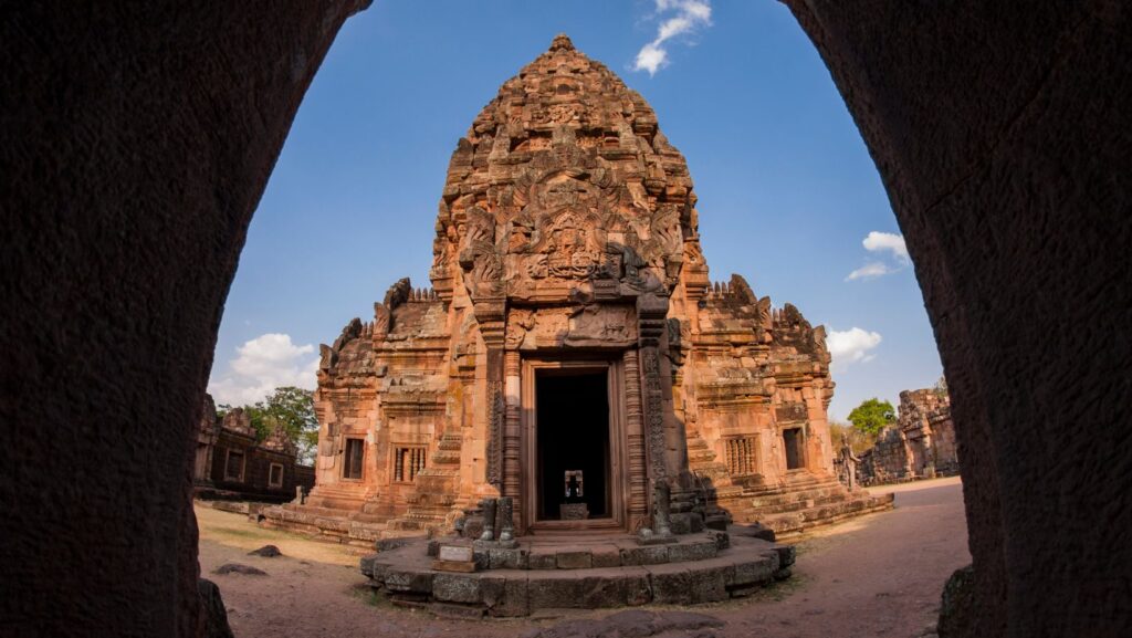 Phanom Rung Historical Park: A Glimpse into Thailand's Khmer Heritage