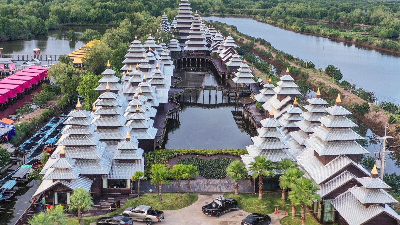Chanthaburi: History, Travel Tips, and the Best Durian Farms in Thailand