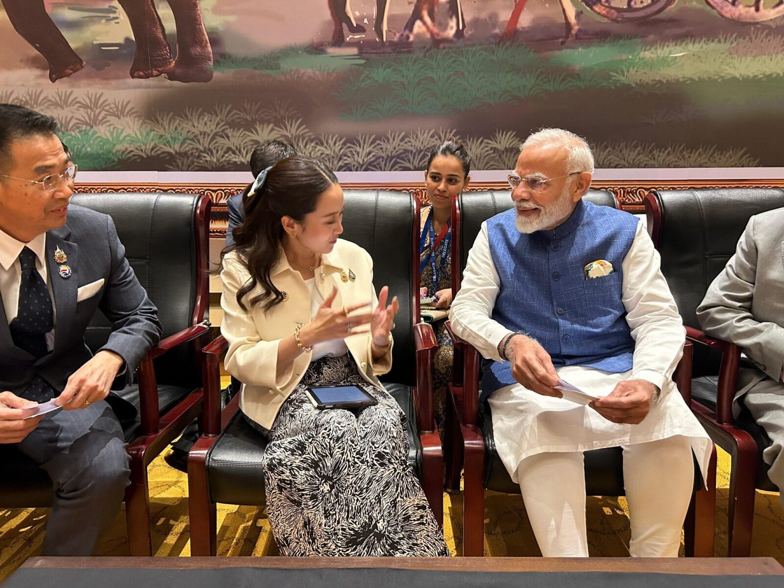 Indian PM Narendra Modi Meets Thai PM Paetongtarn Shinawatra at East ...